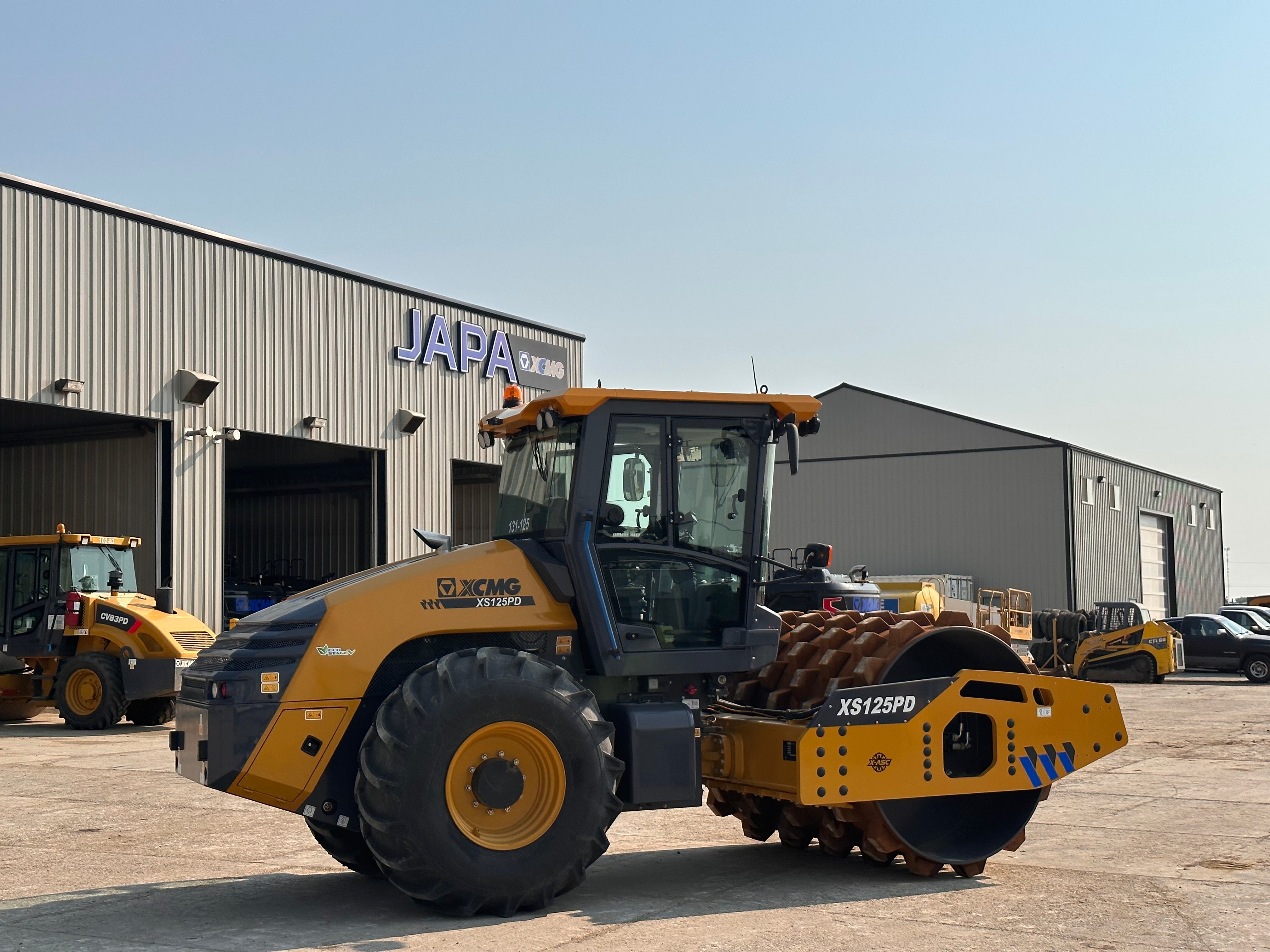 84" XS125 Smooth Drum Compactor with Pad Shell Kit (2022-2023 ...