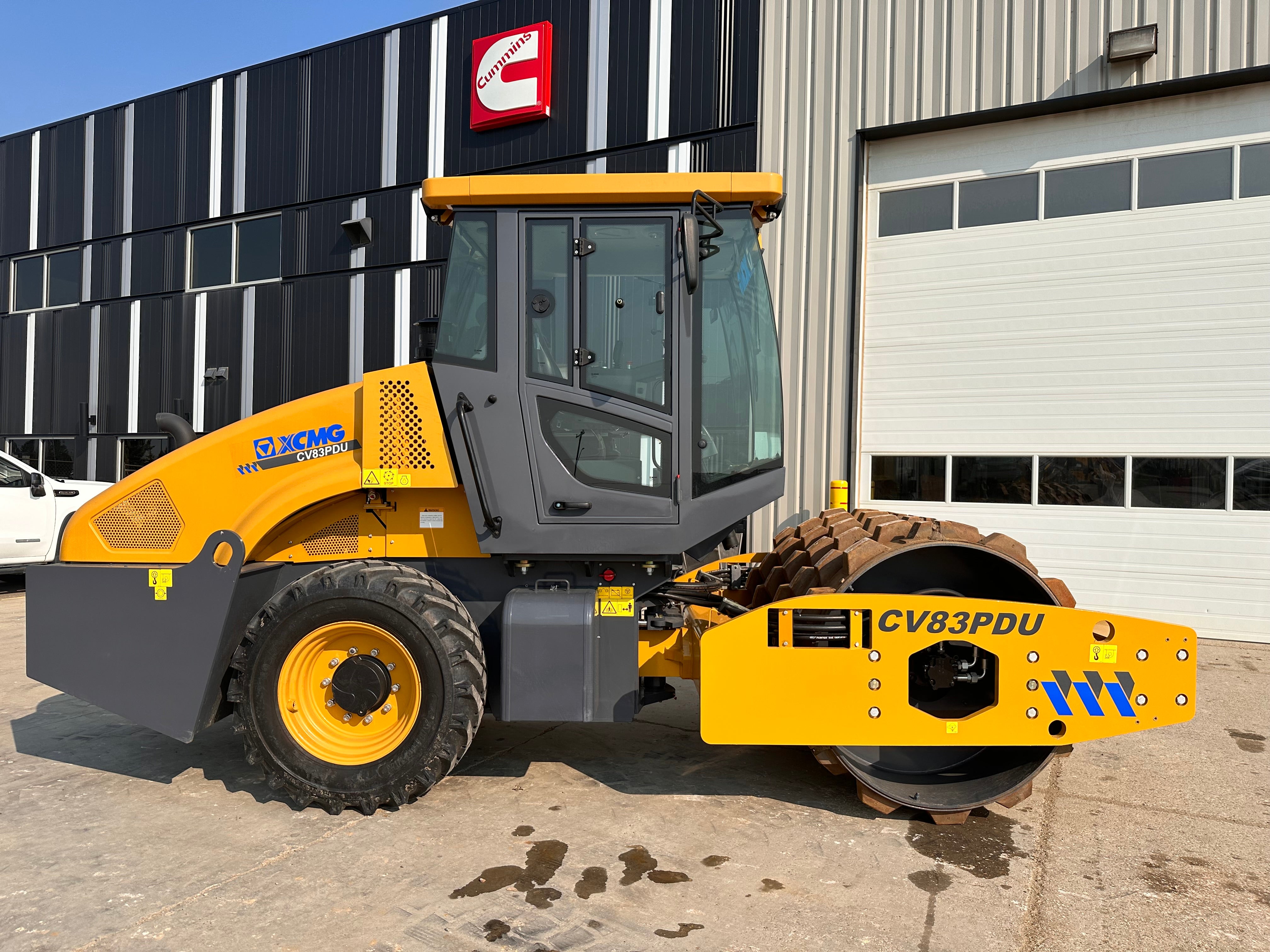 66" CV83PDU Smooth Drum Compactor with Pad Shell Kit (2023) – japamachinery