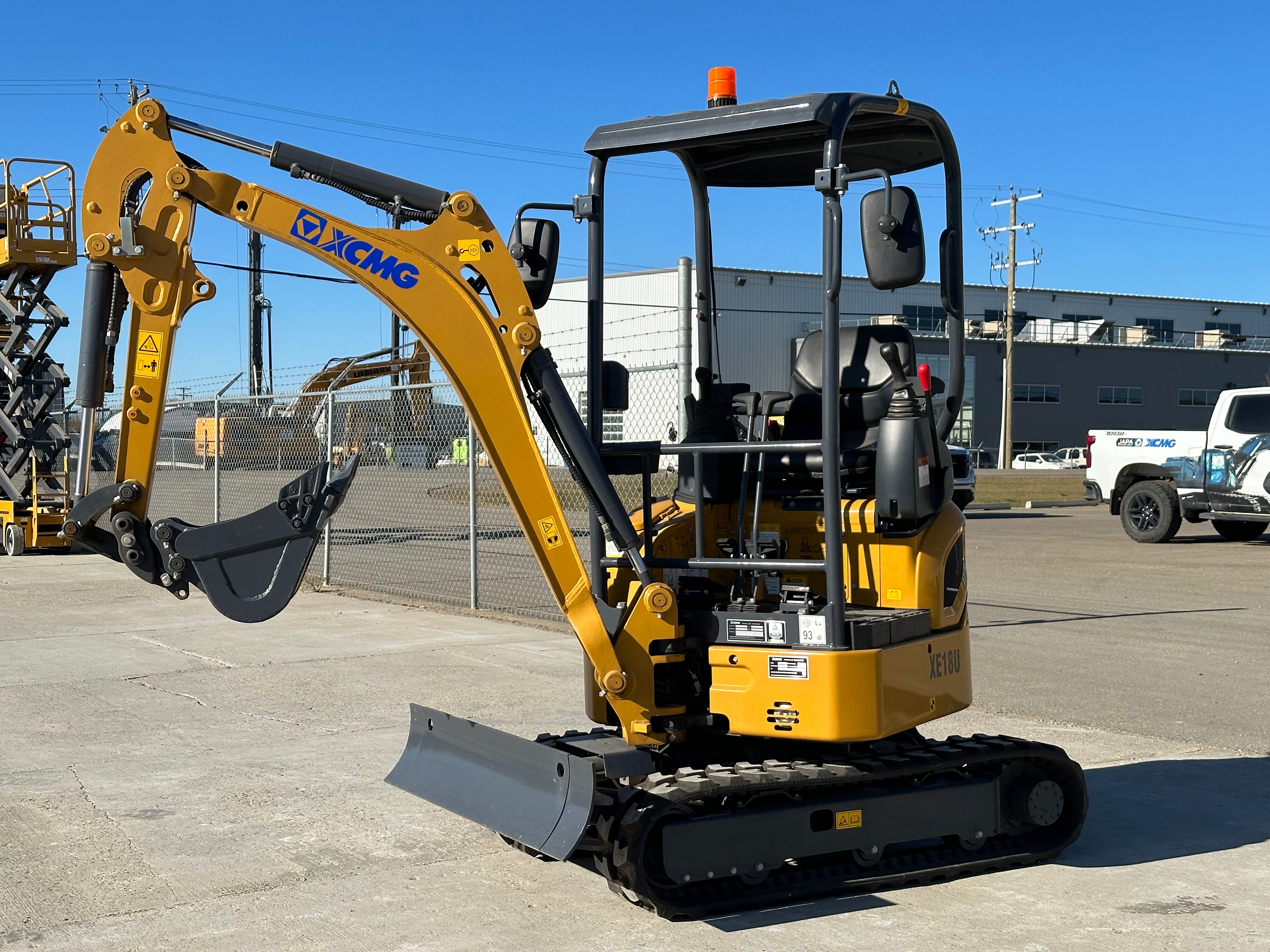 XE18U Mini Excavator (2022-2023) – japamachinery